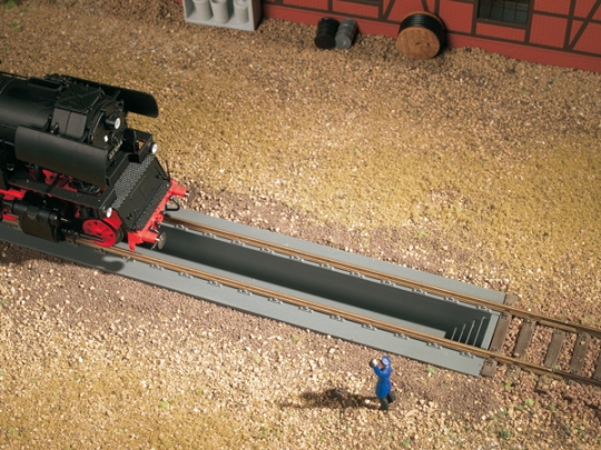 Inspection Pit - E-trains