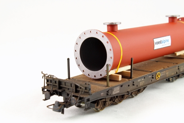 Large Steel Pipe with Flanges - Red - E-trains