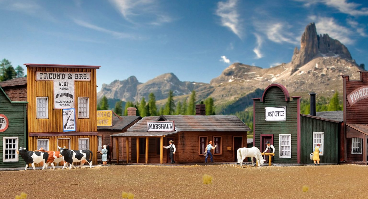 H0 Western buildings - Marshal - E-trains