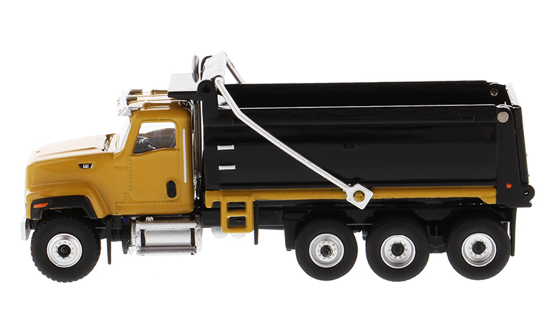 Caterpillar CT681 Dump Truck - E-trains