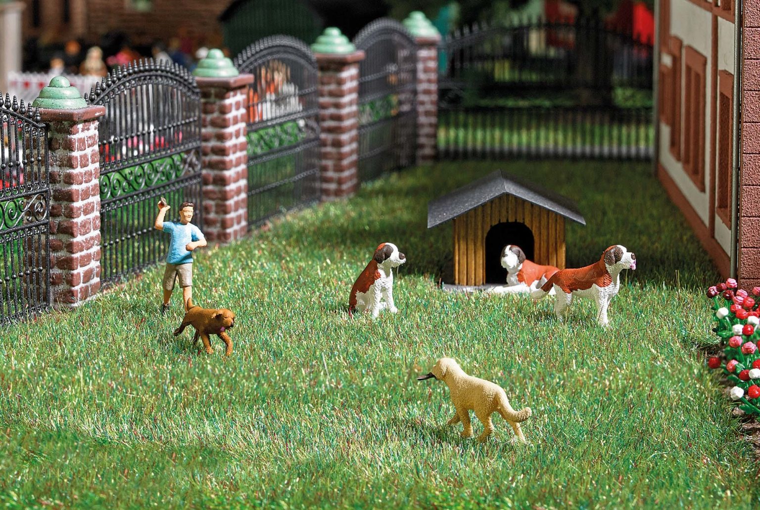 Action set - Retrieve game with dogs - E-trains Action set - Retrieve game with dogs - E-trains