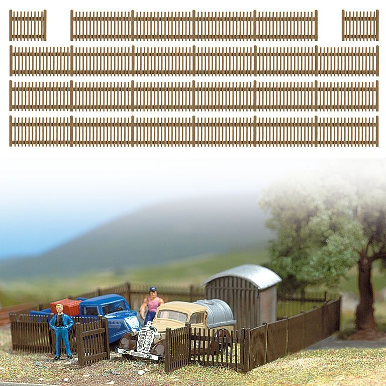 Wooden Fence - E-trains