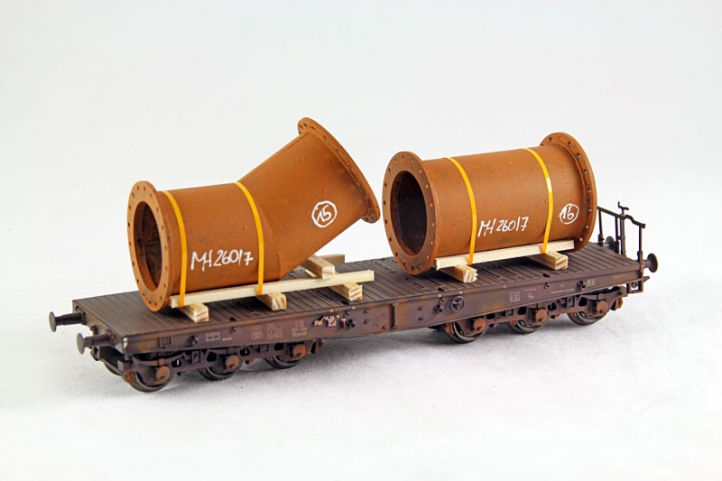 2 Flanged Pipe Sections - E-trains