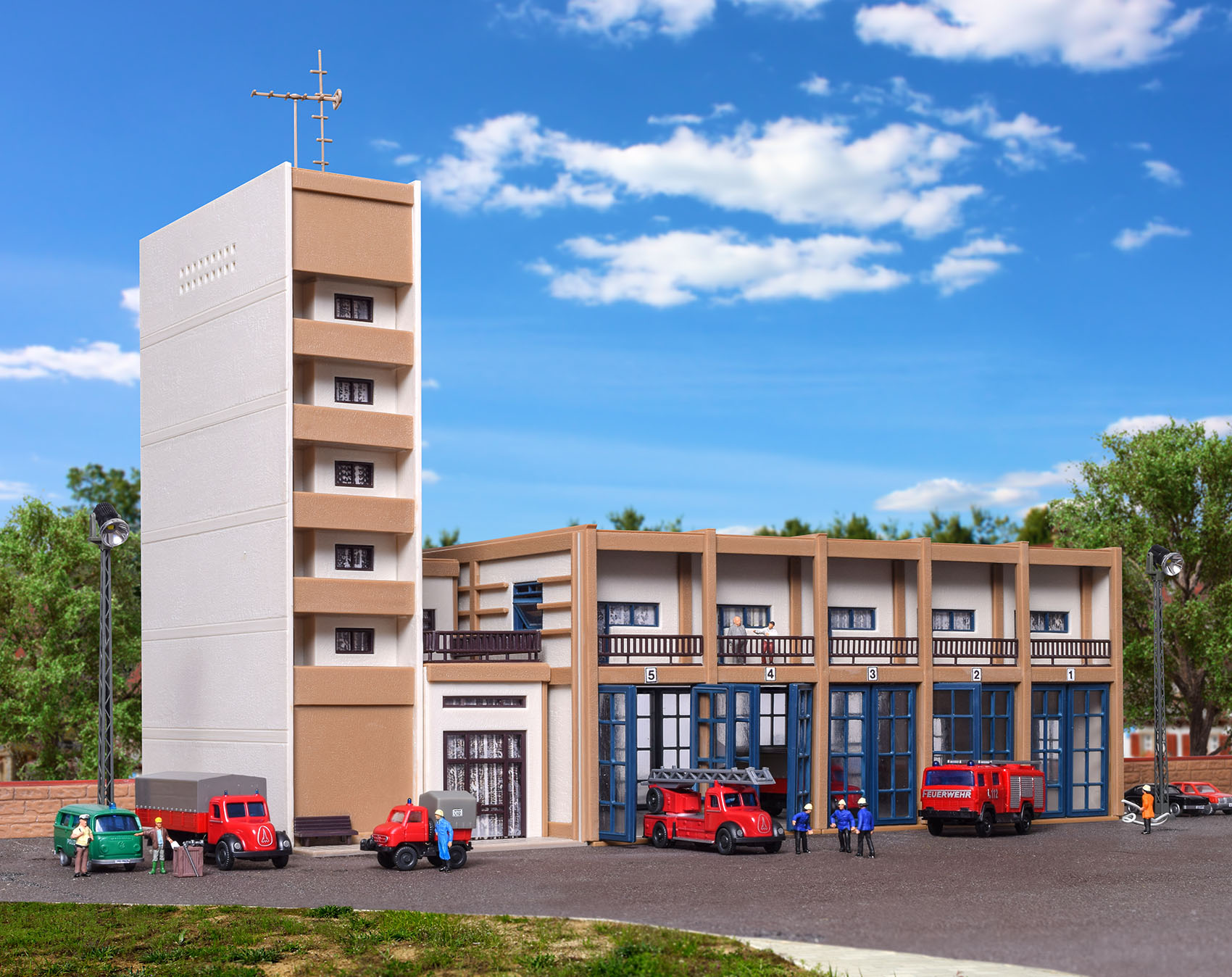 N Fire brigade base, civic - E-trains