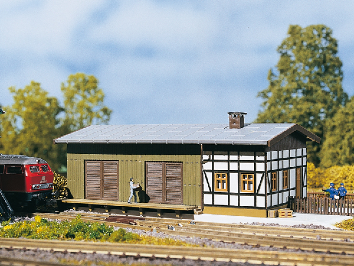 Freight shed - Kit - E-trains