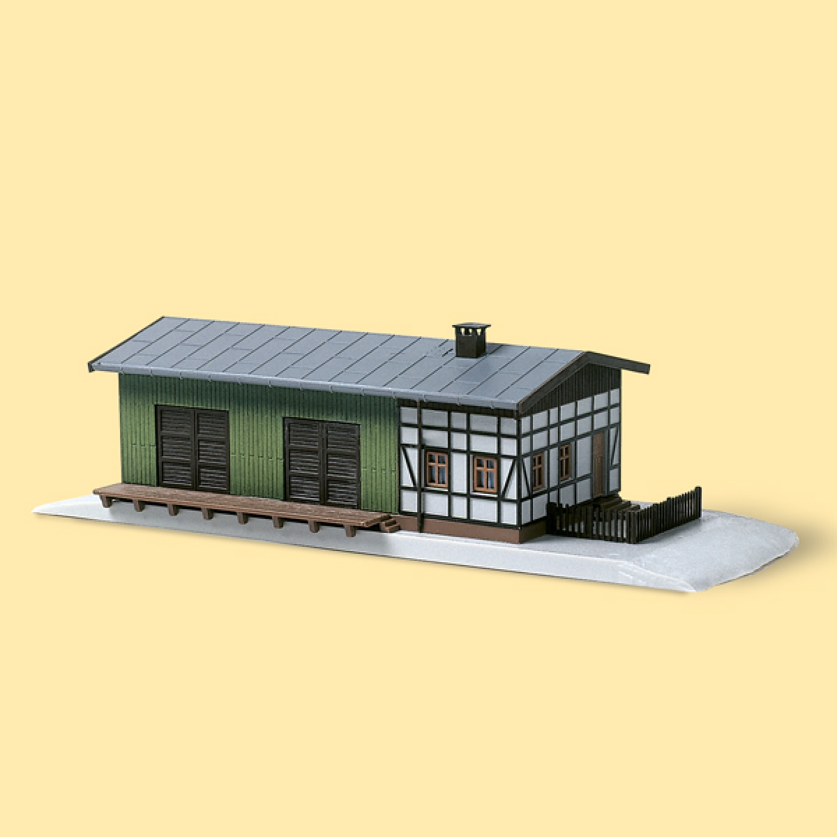 Freight shed - Kit - E-trains