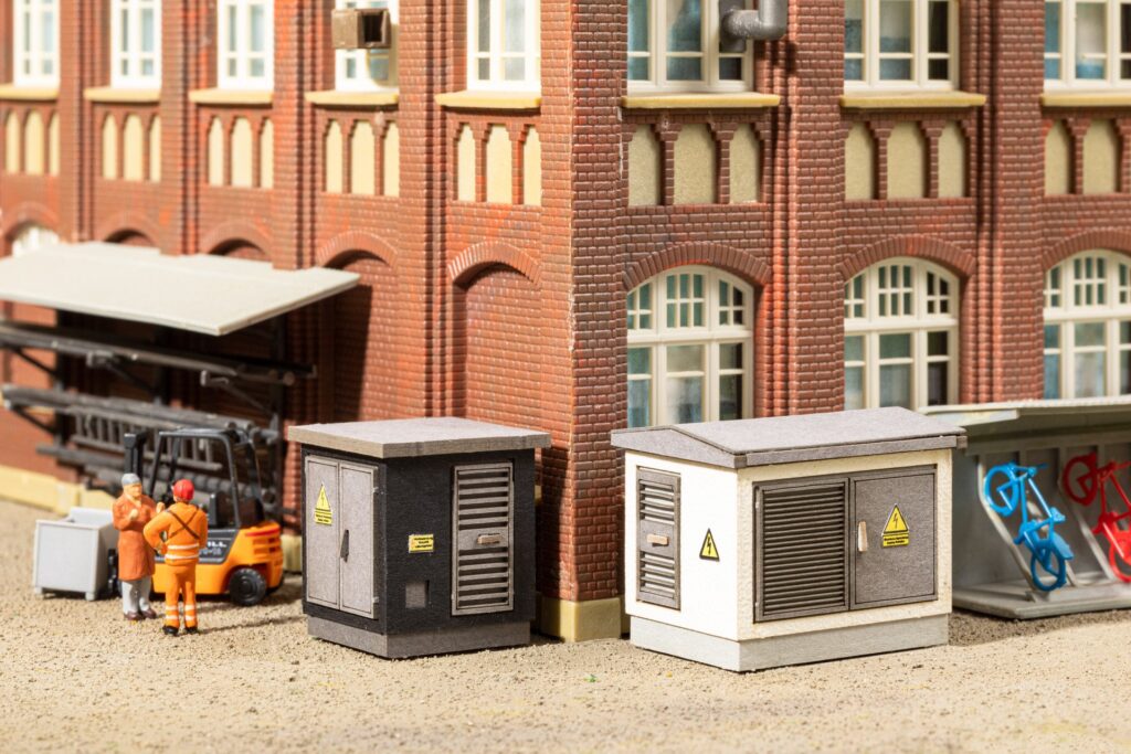 Transformer Stations - Kit - E-trains