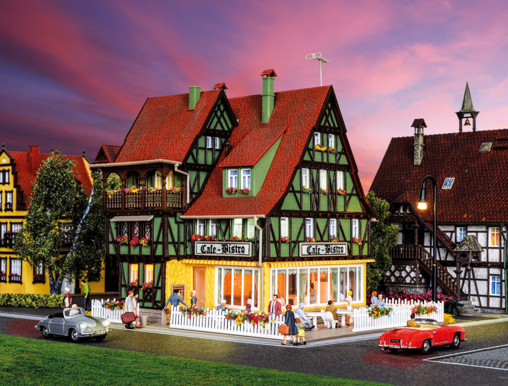 H0 Café-Bistro with interior and LED light - Kit - E-trains