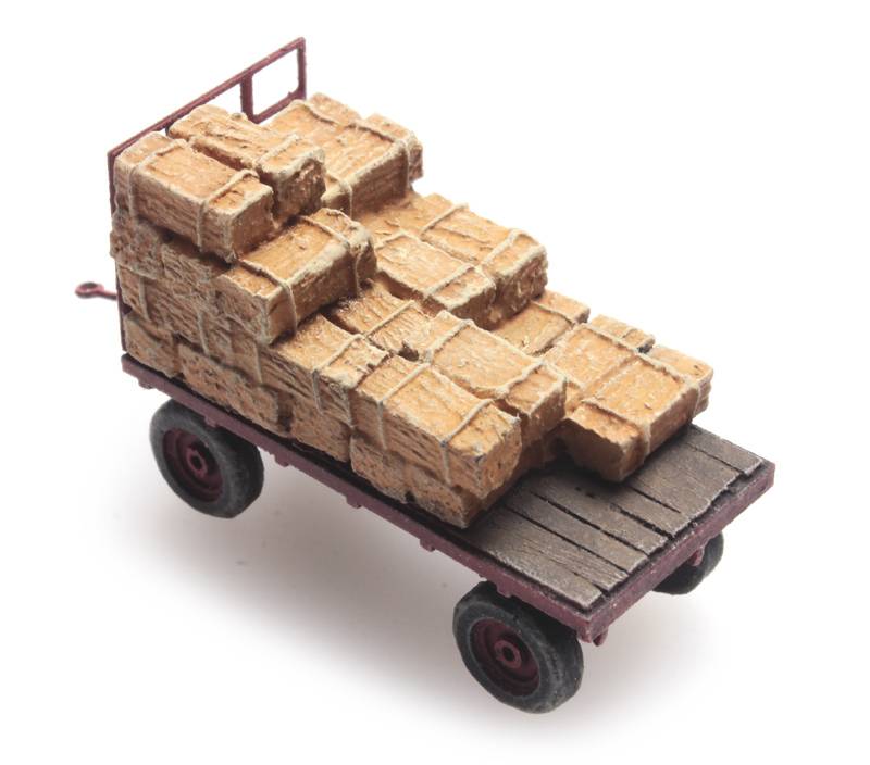 Hay-wagon - E-trains