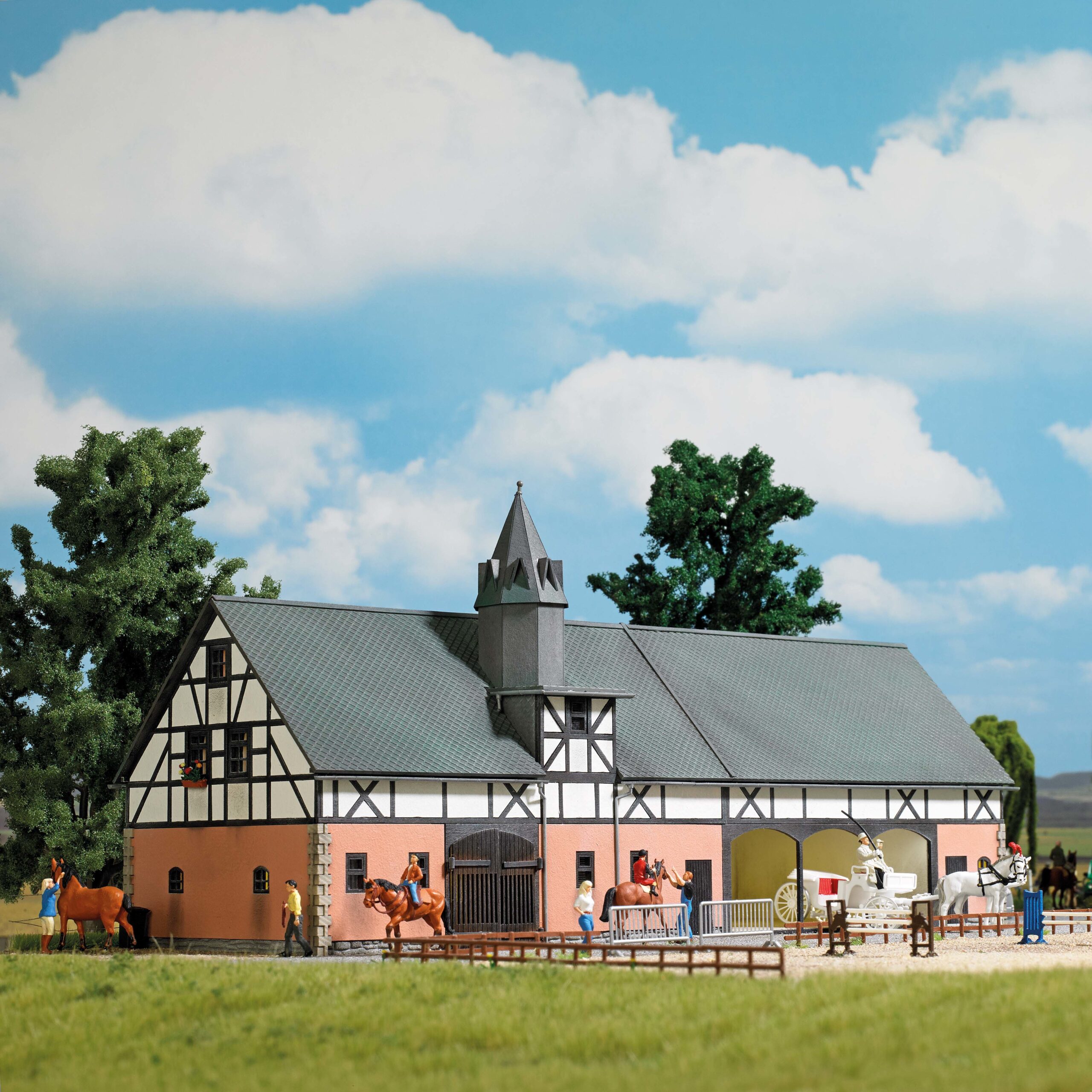 Riding Stables - kit - E-trains