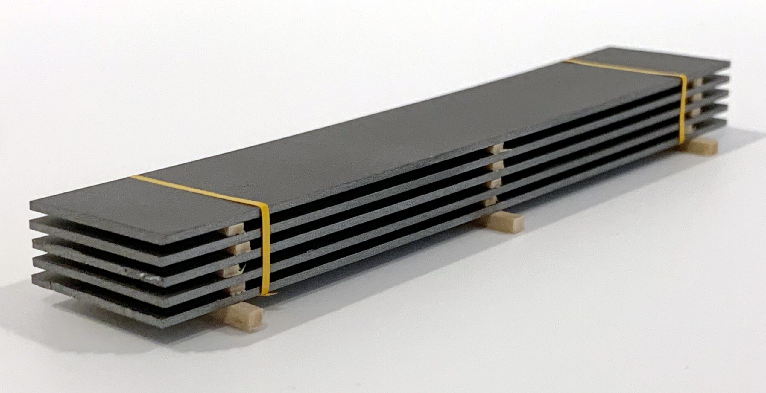 Steel Plate Load - E-trains