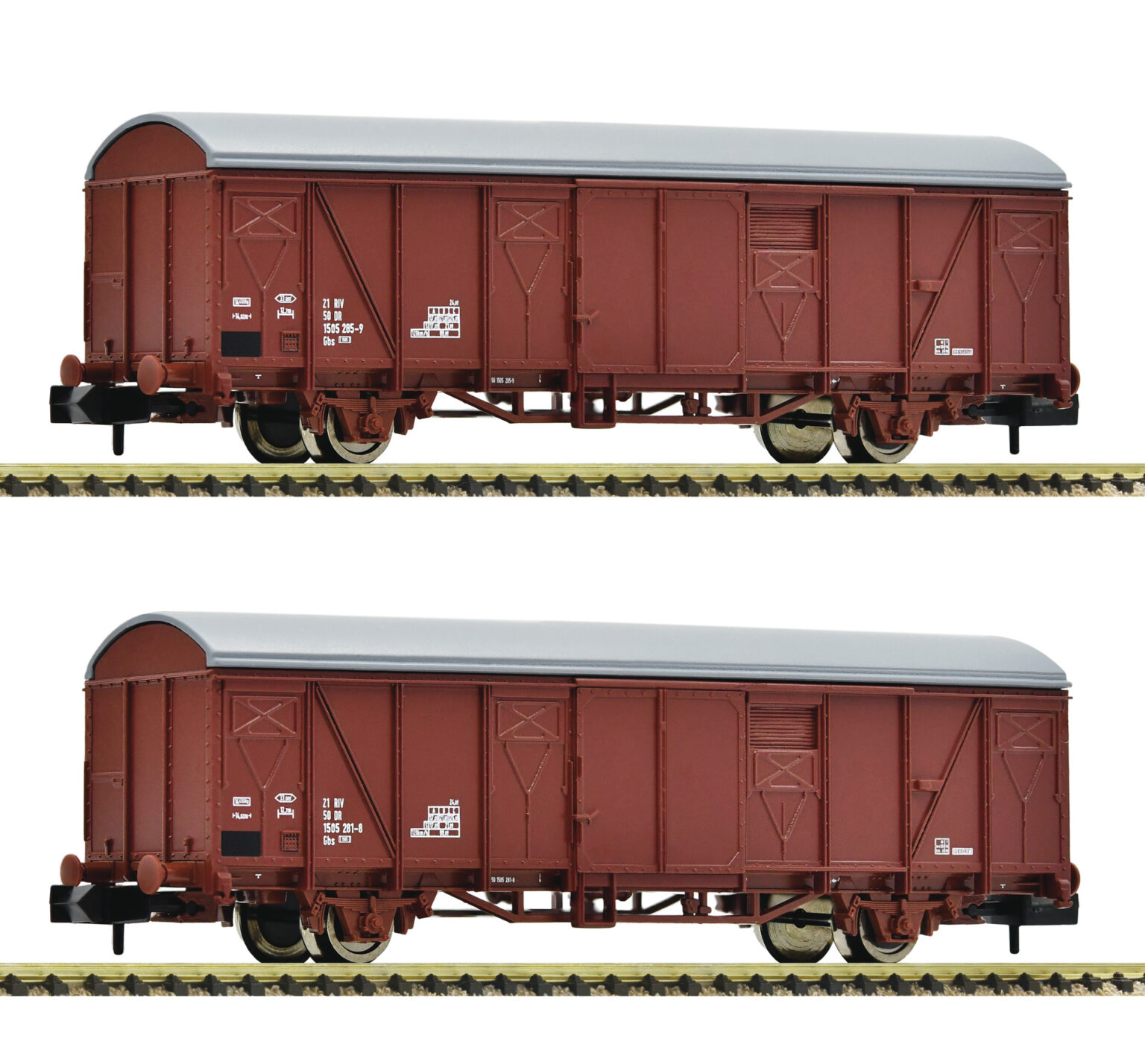 2 piece set: Covered goods wagons, DR - E-trains