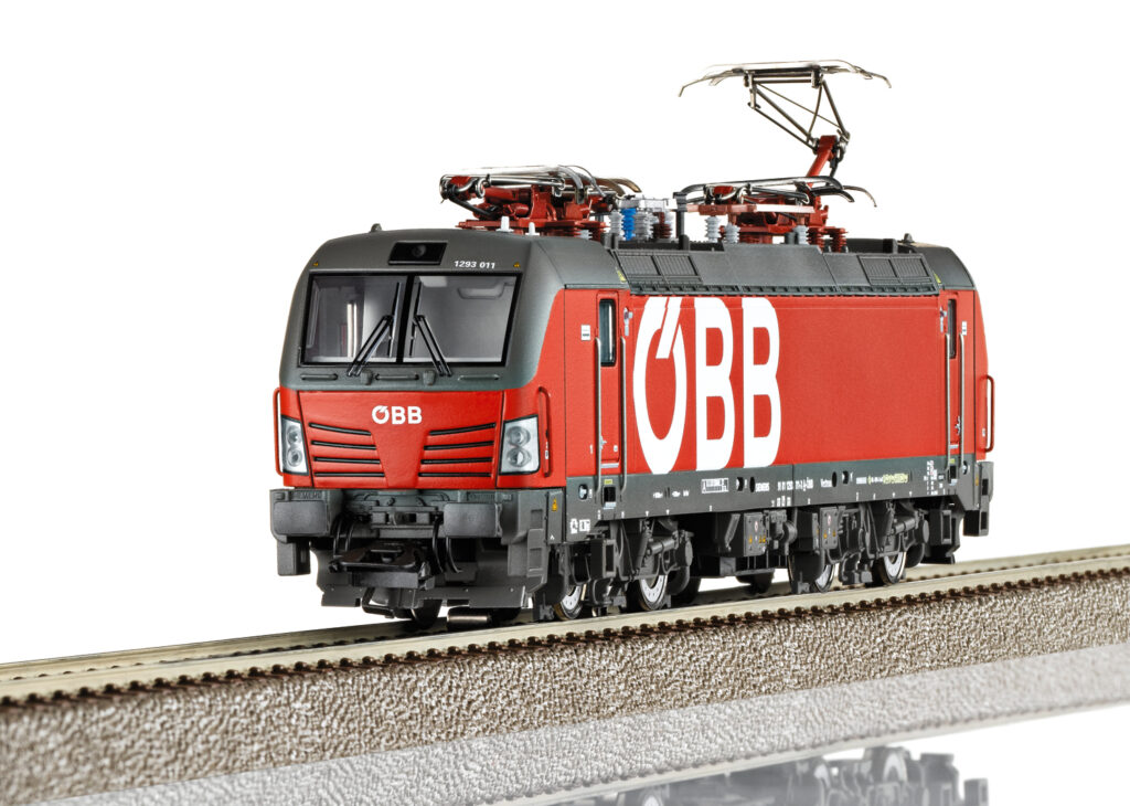 Electric Locomotive Class 140 - DB - E-trains
