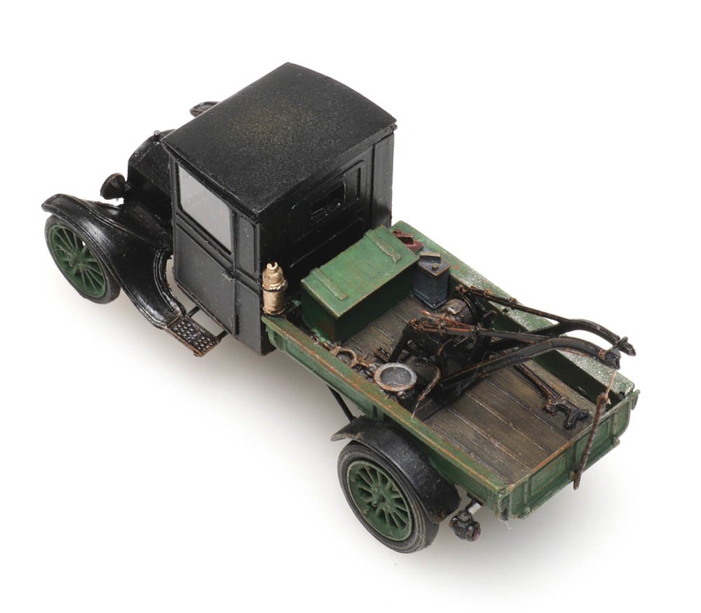 Ford Model TT tow truck - E-trains
