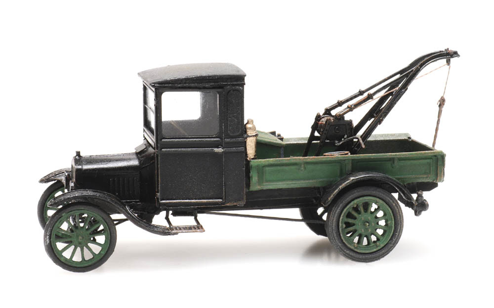 Ford Model TT tow truck - E-trains