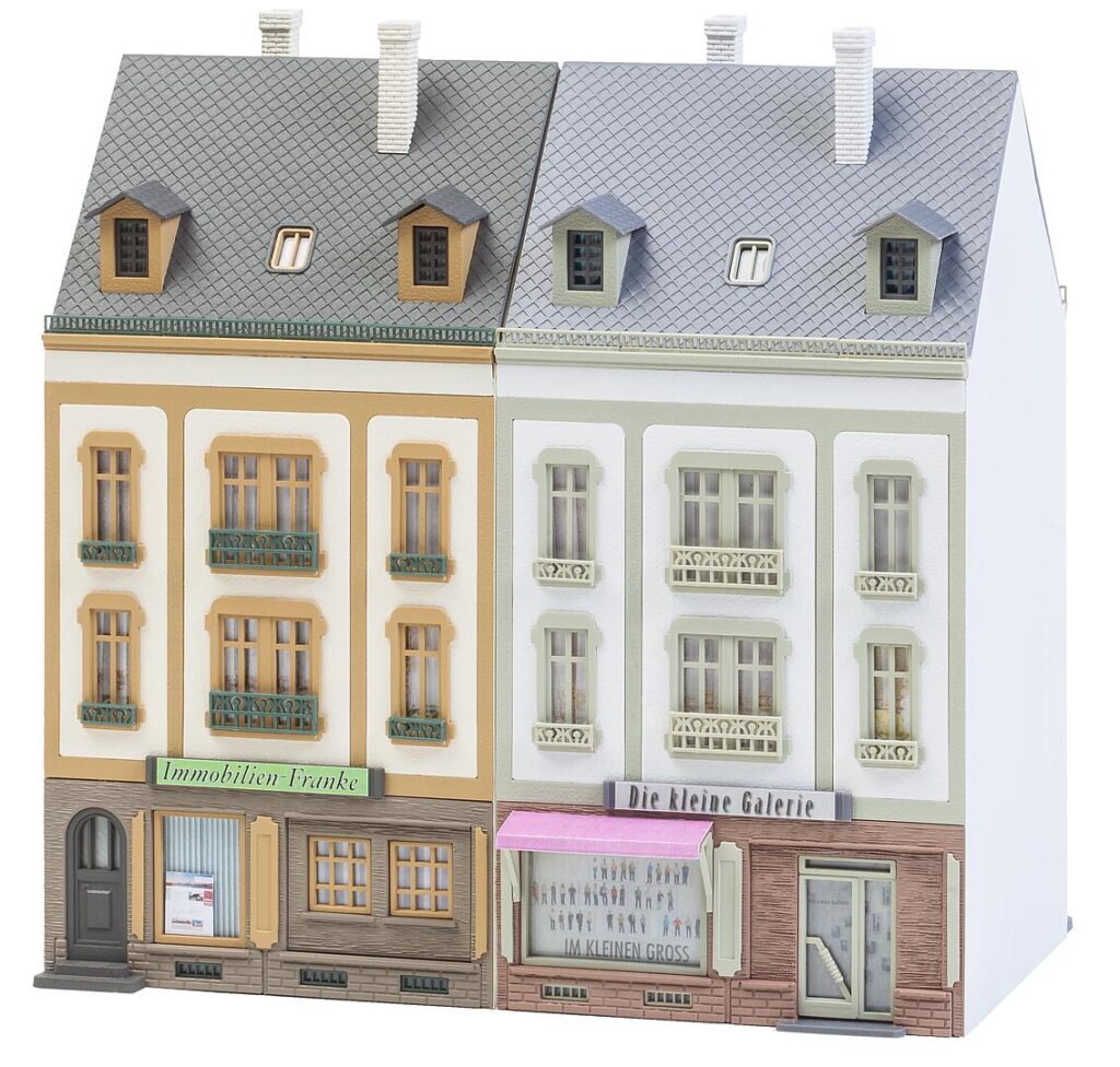 Beethovenstraße 2 Row houses - E-trains