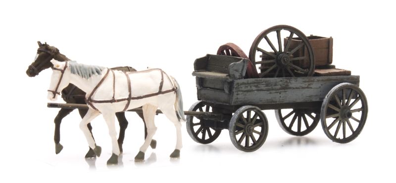 Horse Drawn Cart with cargo - E-trains