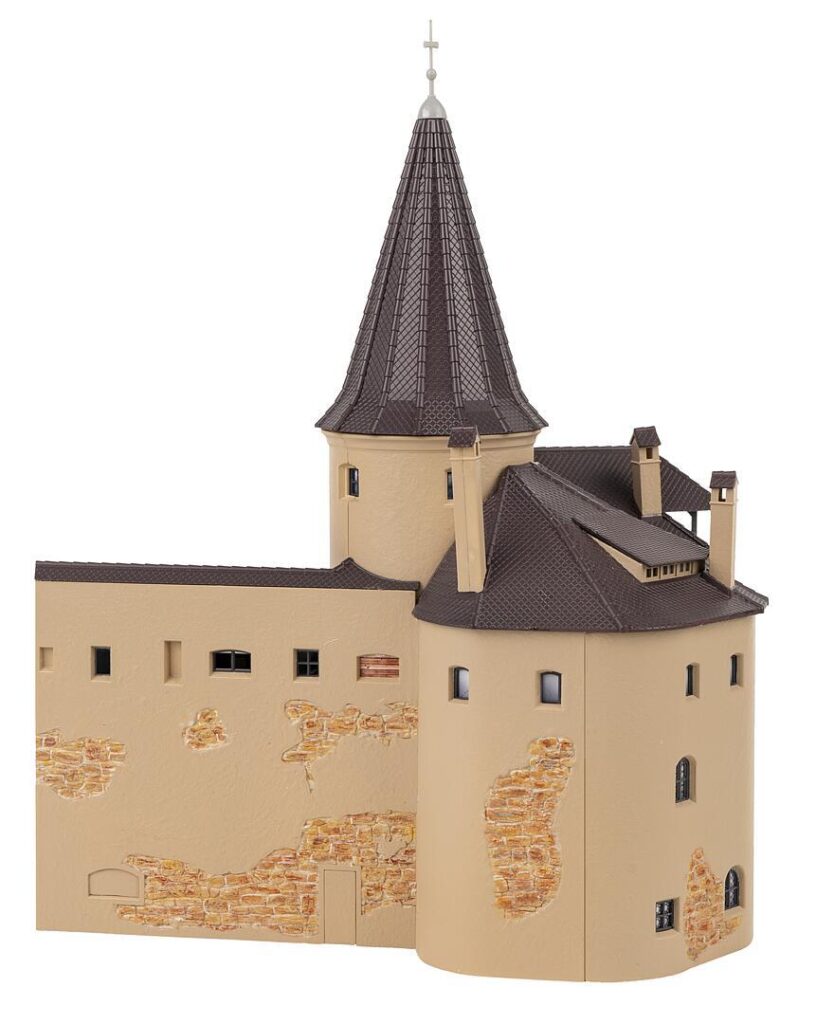 Powder tower with walkway - E-trains