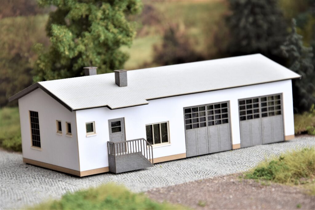 Small Workshop Building - Kit - E-trains