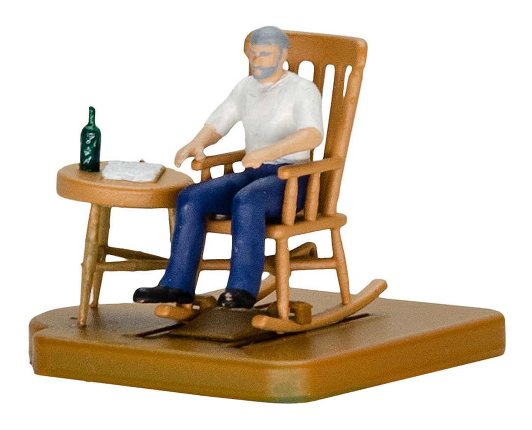 H0 Man in rocking chair, moving - E-trains