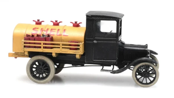 Ford Model TT tank truck Shell - E-trains