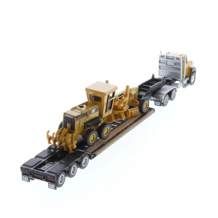 CAT - CT660 Day Cab Lowboy with CAT 163H Grader - E-trains