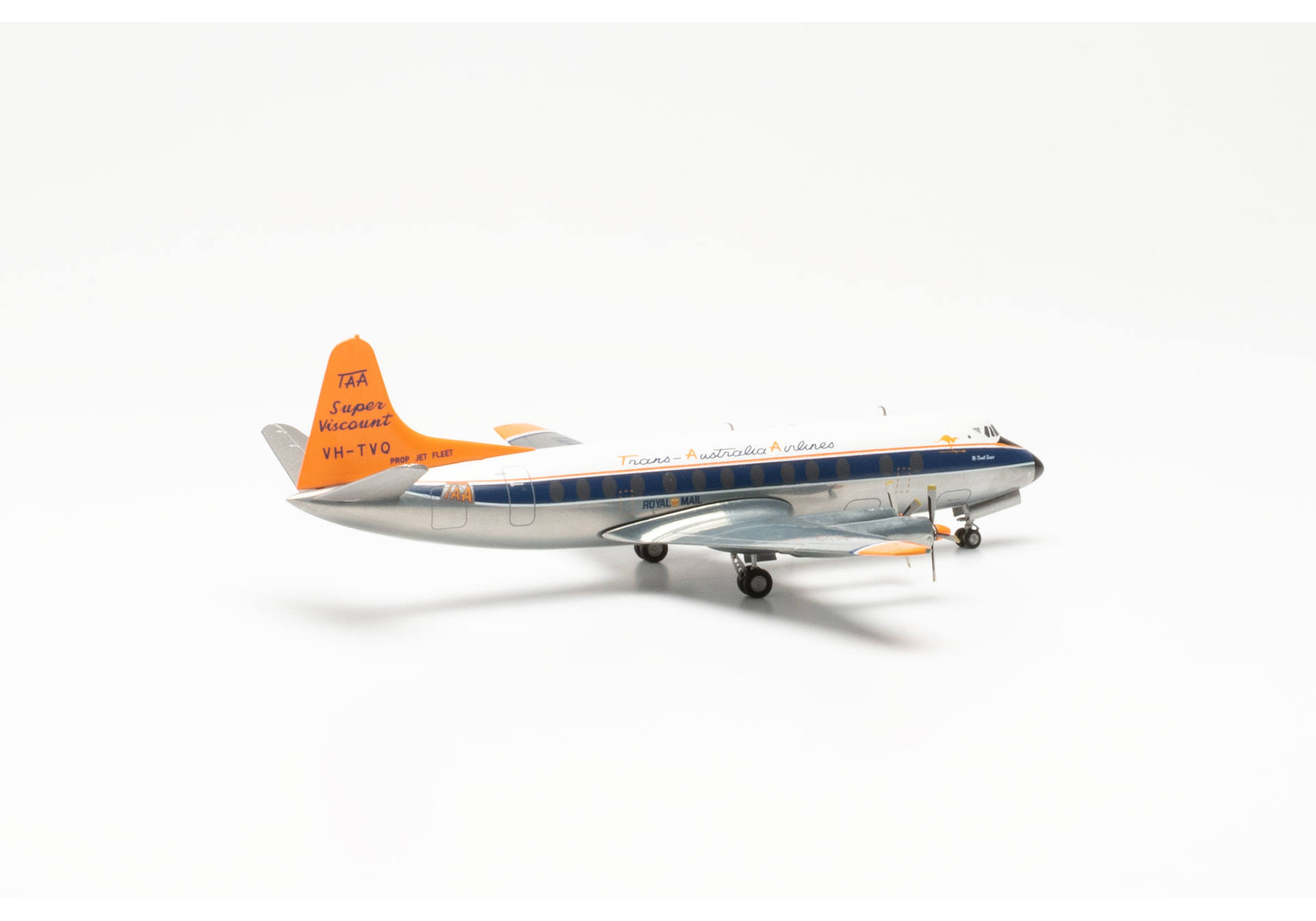 TAA Trans Australian Airlines Vickers Viscount 800 - Scale 1:200 - E-trains