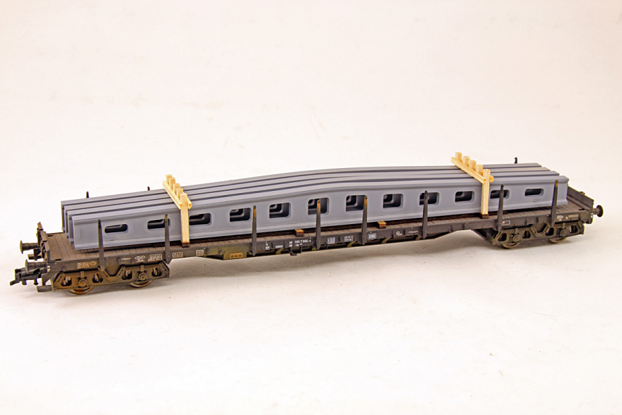 Prestressed concrete beams - E-trains