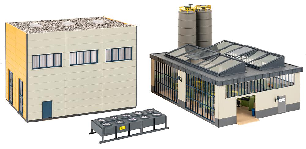 Plastics processing factory - Kit - E-trains