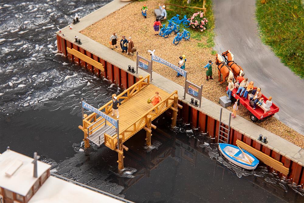 Pier - Kit - E-trains