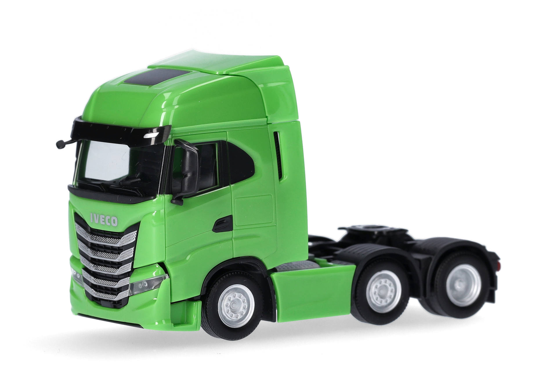 Iveco S-Way rigid tractor 3axles, green yellow - E-trains