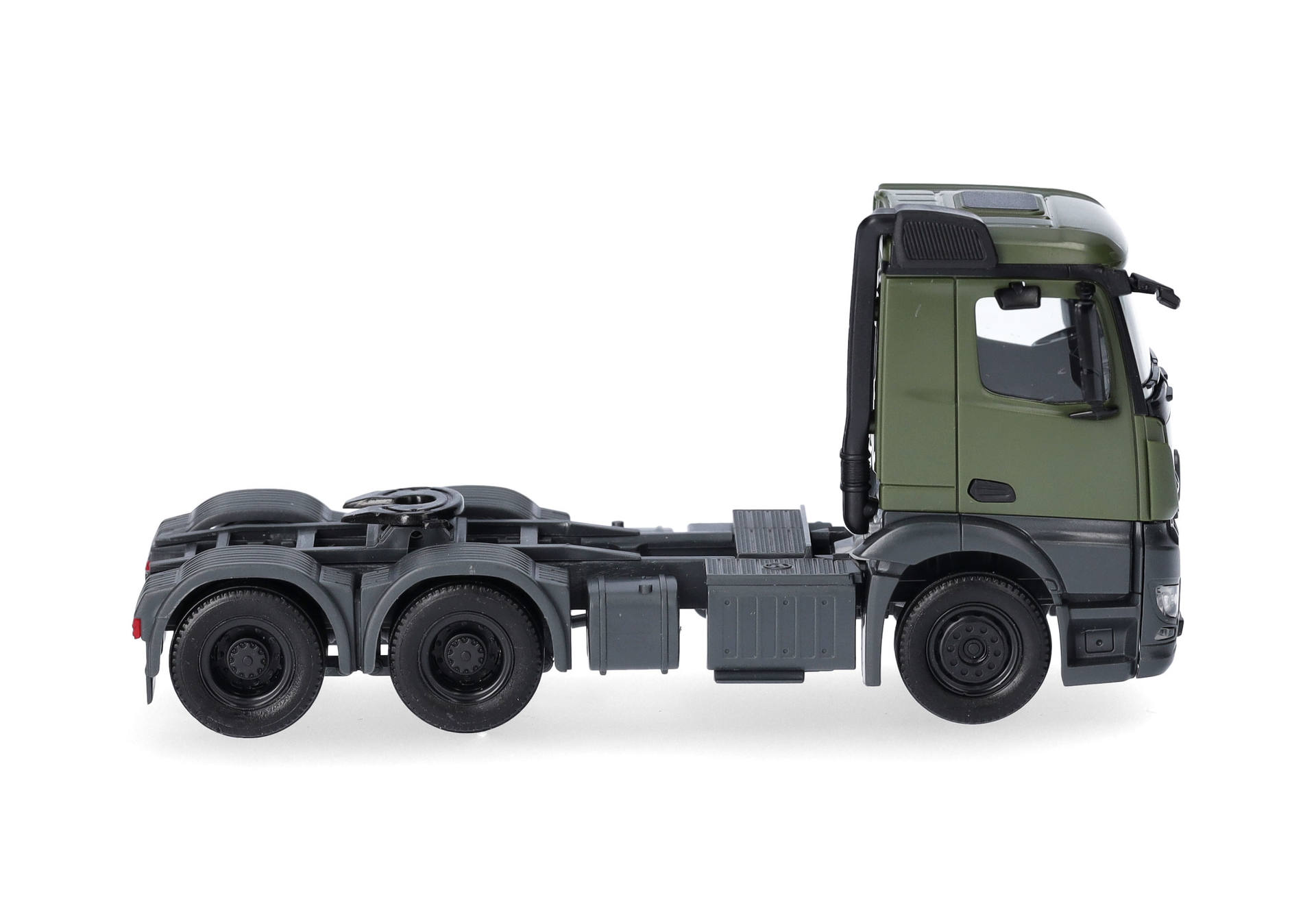Mercedes-Benz Arocs M rigid tractor single, 3-axles - E-trains