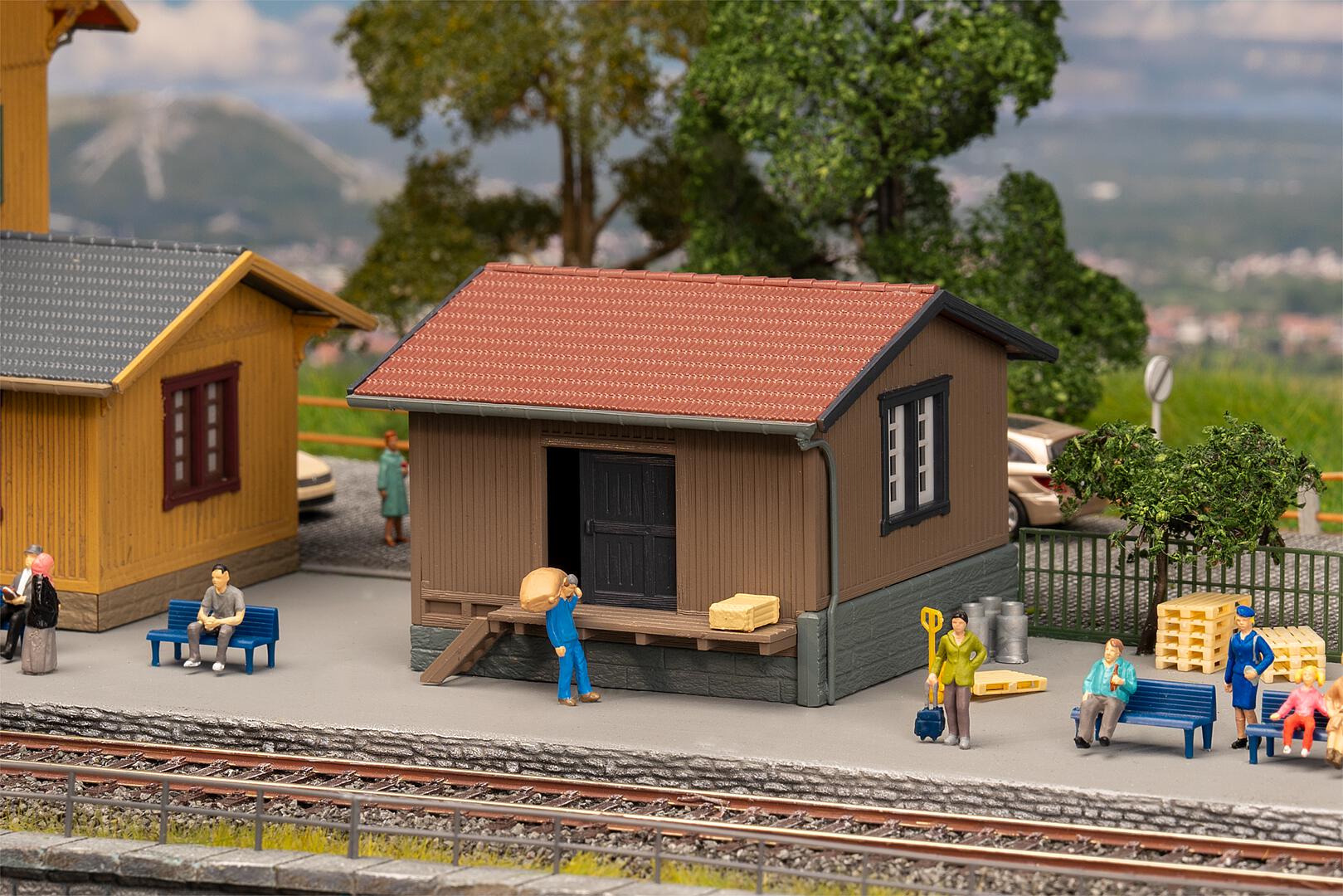 Small goods shed - Kit - E-trains