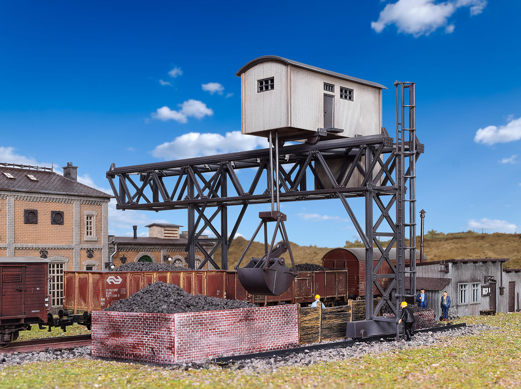 Coal loader with coal crane - kit - E-trains