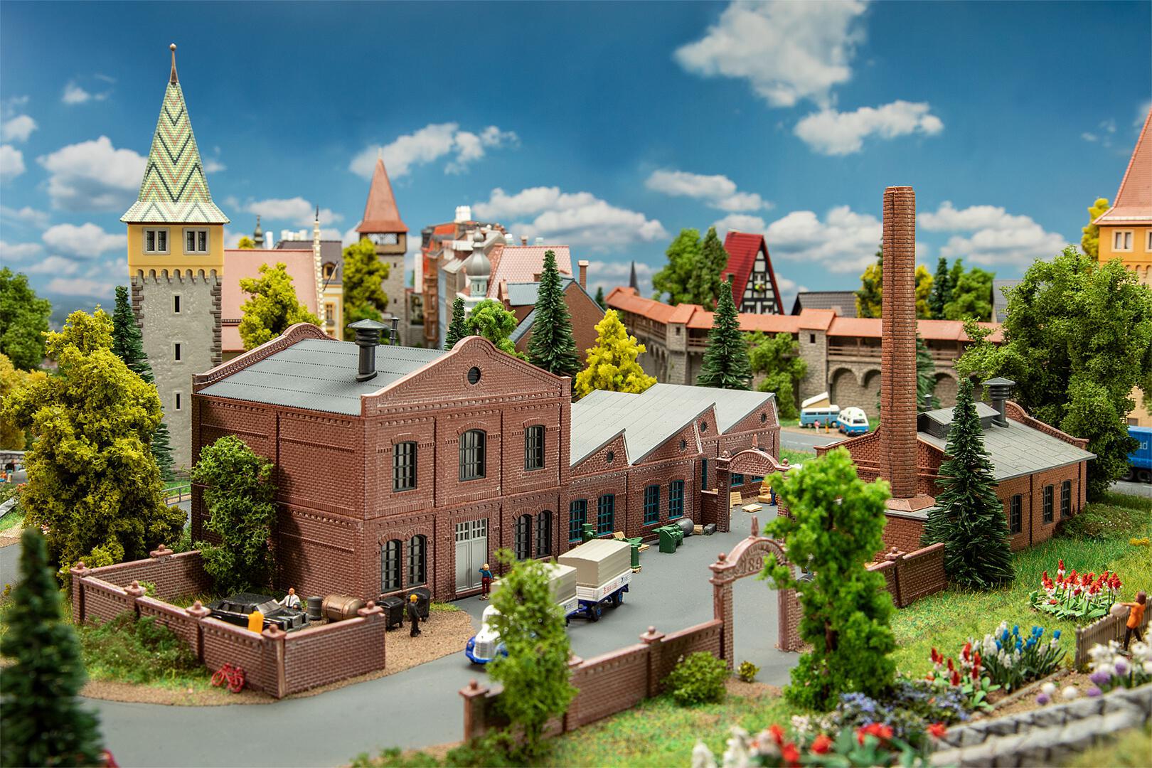 Factory - Kit - E-trains